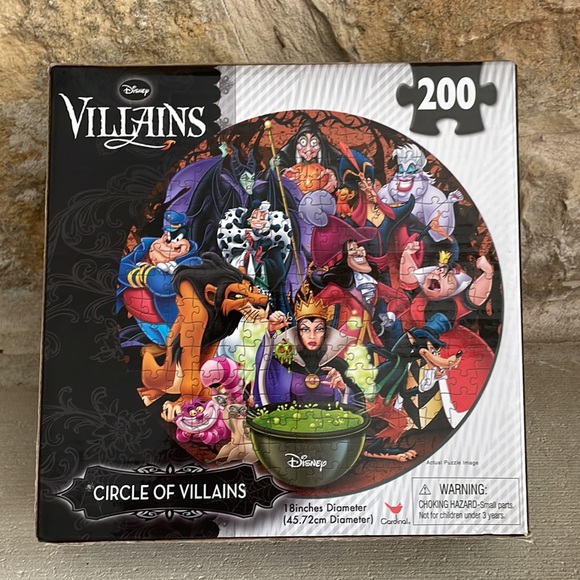 Disney | Games | Disney Circle Of Villains Circular Puzzle 20 Pieces ...